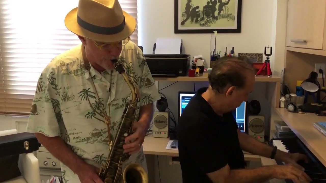 Easy Living (Ralph Rainger/Leo Robin) - YouTube