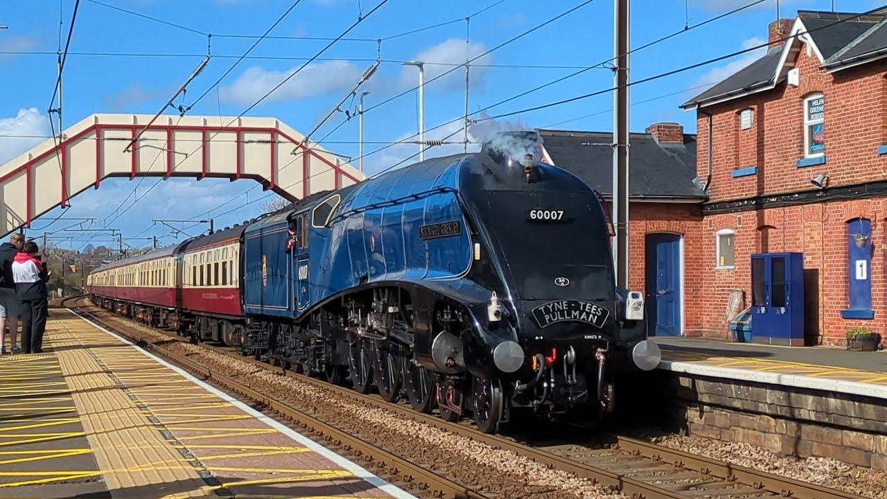 Trains around Newcastle including rare 9 loco move and 60007 in steam ...
