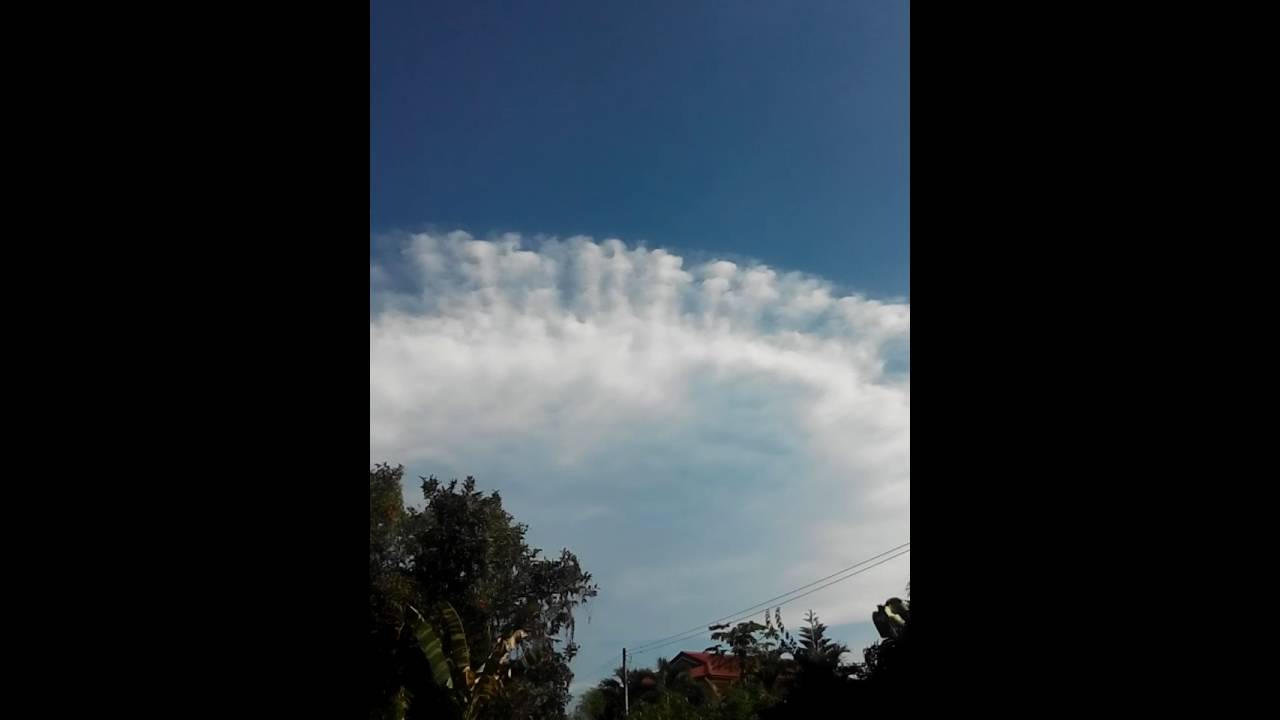 Strange Clouds Formations - YouTube