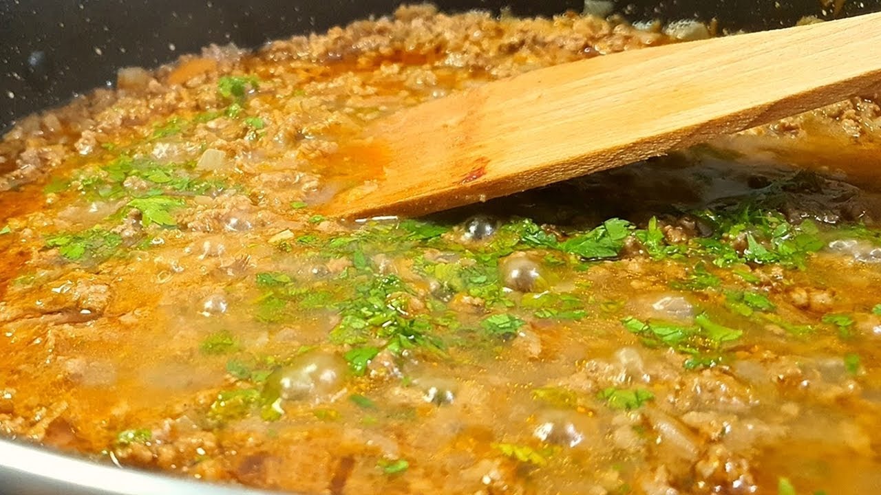 Bolonjez umak sa mljevenim mesom. Provjereno dobar recept. - YouTube
