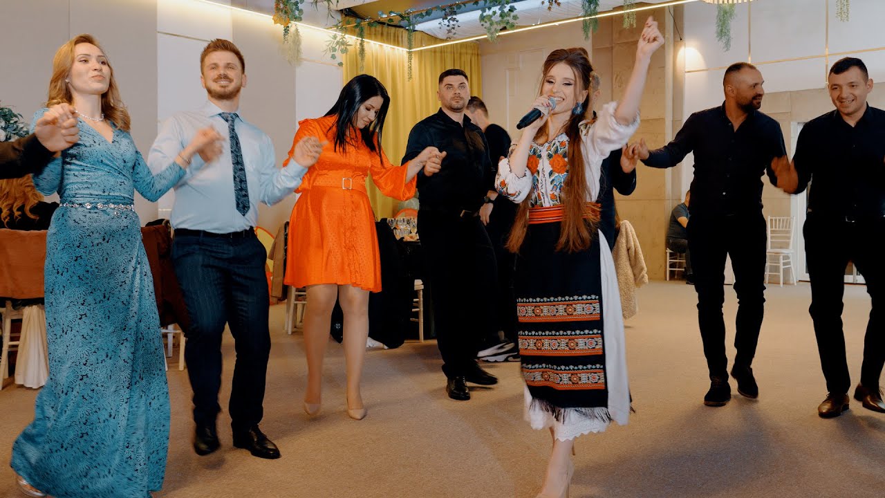 Maria Olteanu - Colaj Muzica de Petrecere | Live - YouTube