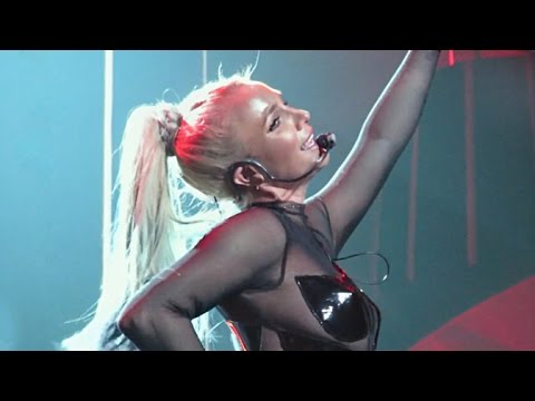 Britney Spears - 3 (Live From Las Vegas)