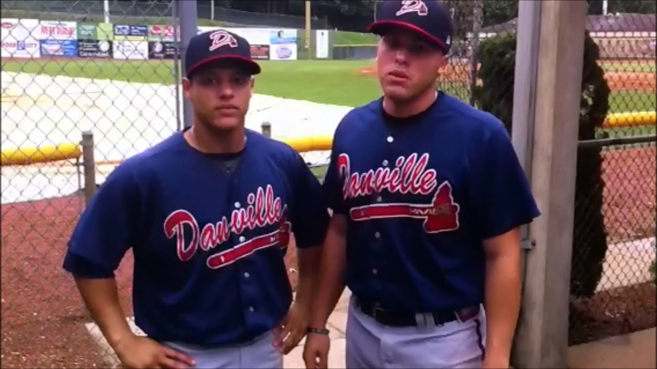 VICTOR CARTINI Y BRYAN DE LA ROSA ENVIAN SALUDOS A BORICUAS EN EL ...