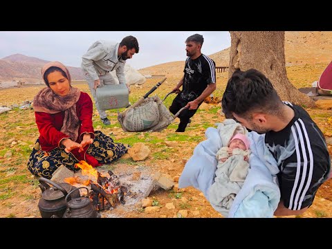 Homeless nomadic family struggles to build shelter in the most difficult conditions