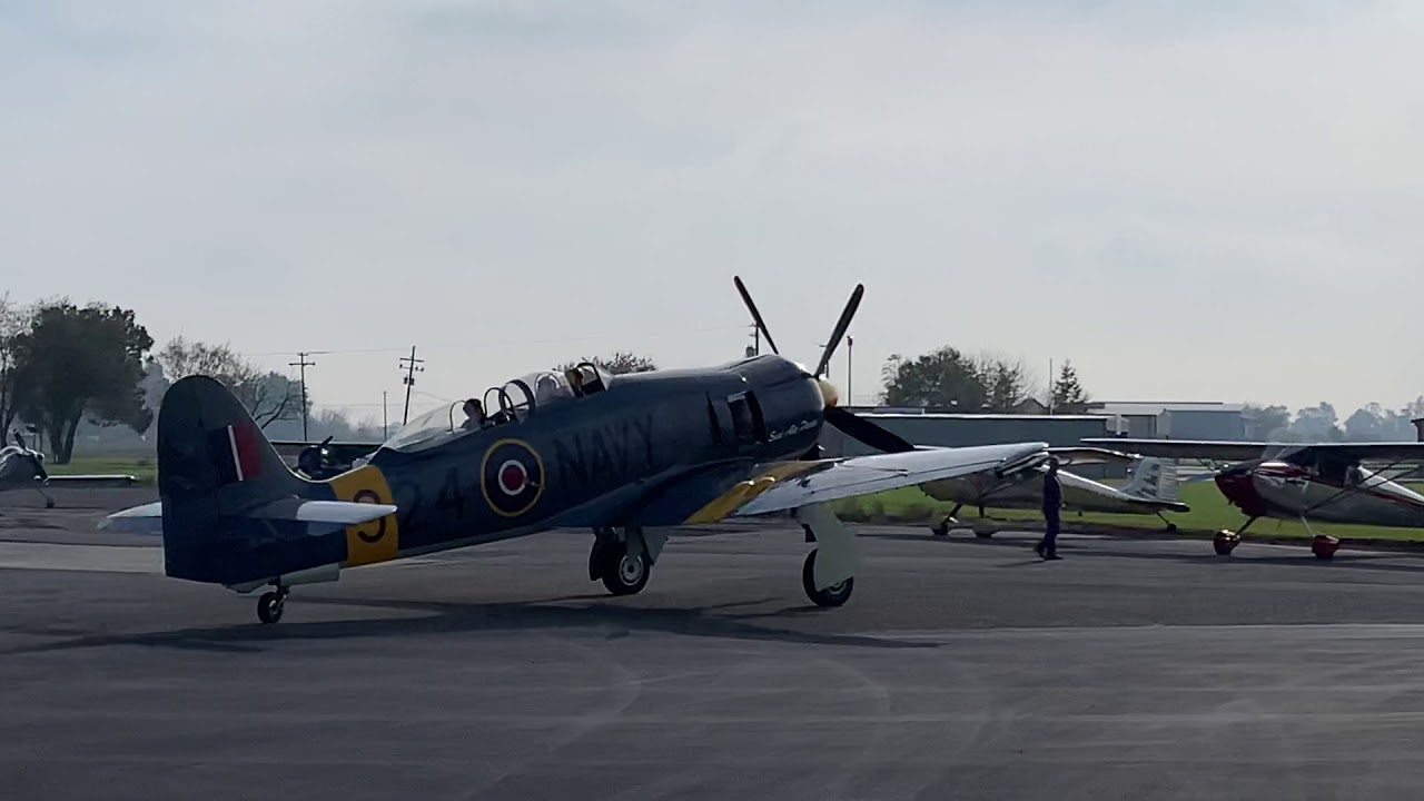 New Year’s Day Hawker Sea Fury Fun Bristol Centaurus Engine Yolo County ...