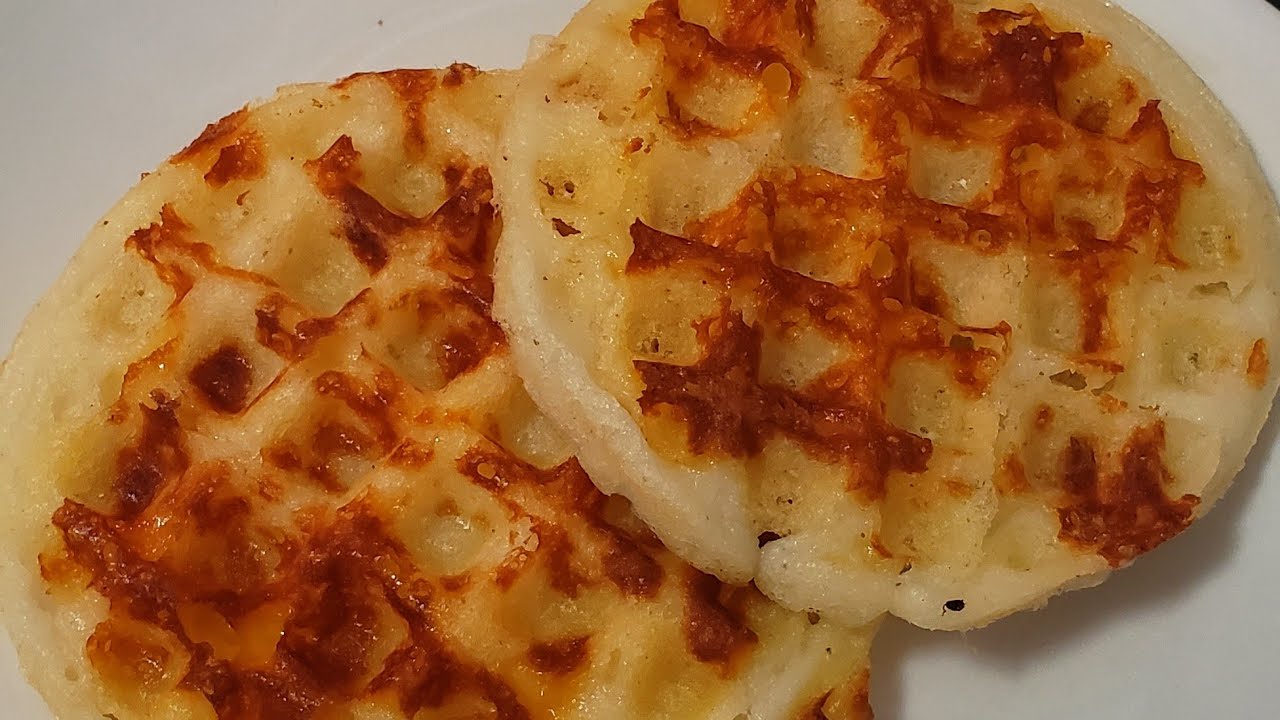 WAFFLE AREPAS !!! YA ESTA AQUI LA RECETA FACILISIMAAAAA - YouTube