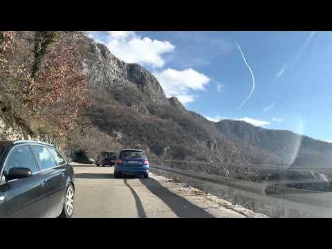 Put za Manastir Ostrog (gornji manastir) - Road to Ostrog Monastery (upper monastery) in 4k HDR ...