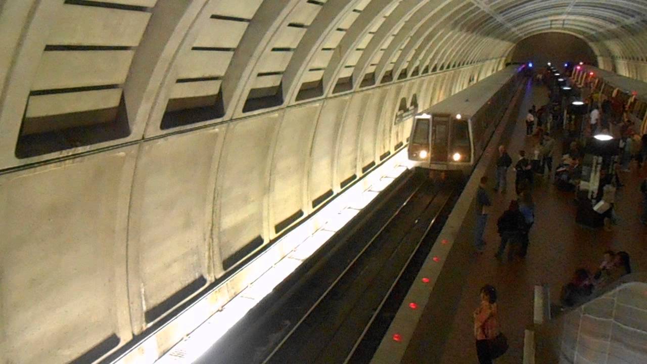 DC Metro (WMATA): 8 cars Not In Service train pass through Mt.Vernon ...