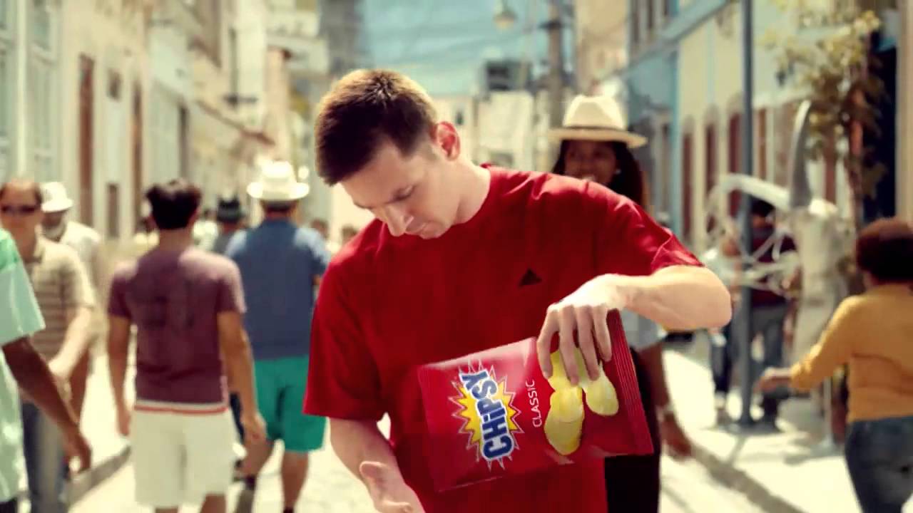 CHIPSY i Messi u Brazilu - YouTube