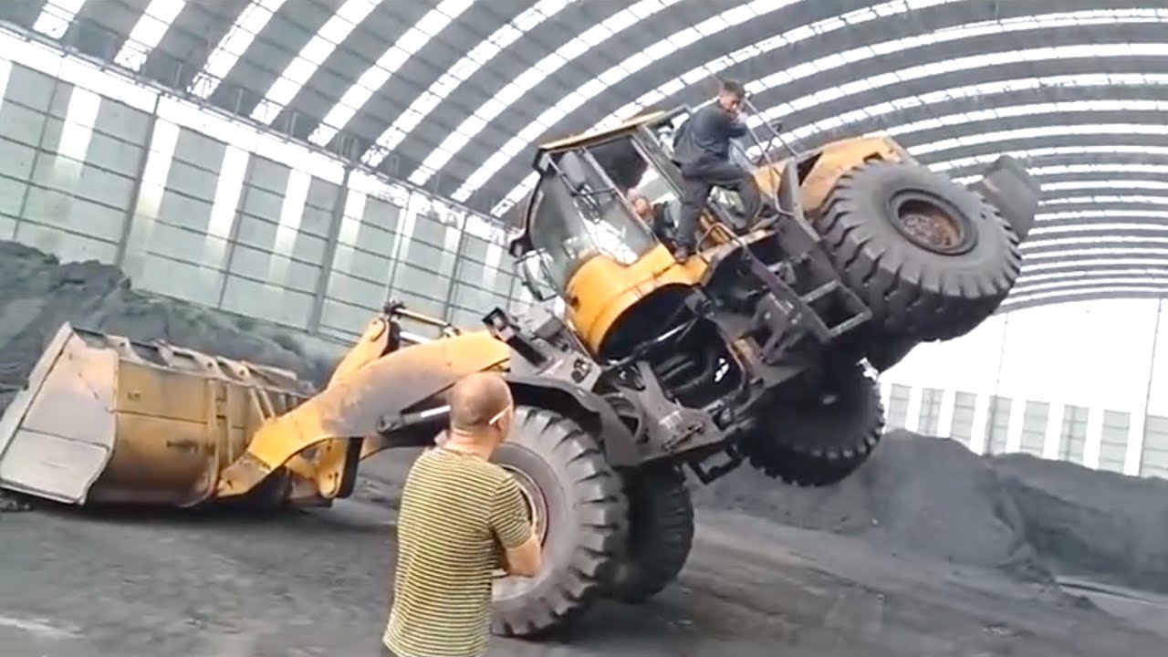 Heavy machinery fail compilation【E8】---Pure sound of Crane fail ...