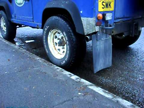 land rover 90 defender 200 tdi straight through exhaust sound - YouTube
