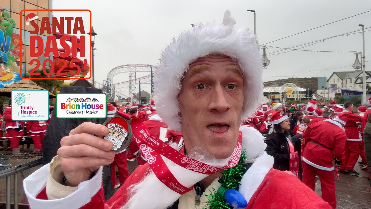 Blackpool Santa Dash 2025 🏃‍♂️🎅 - YouTube