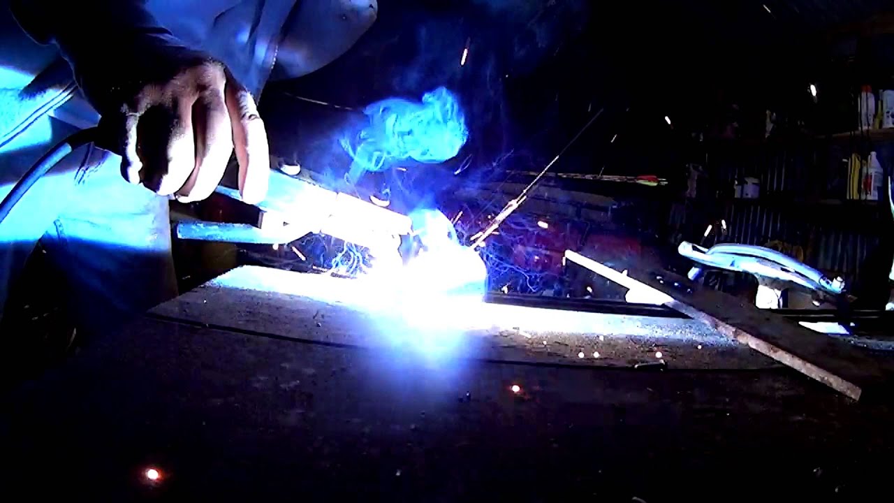 Slow Motion Welding Sony Action Camera HDR-AS15 - YouTube