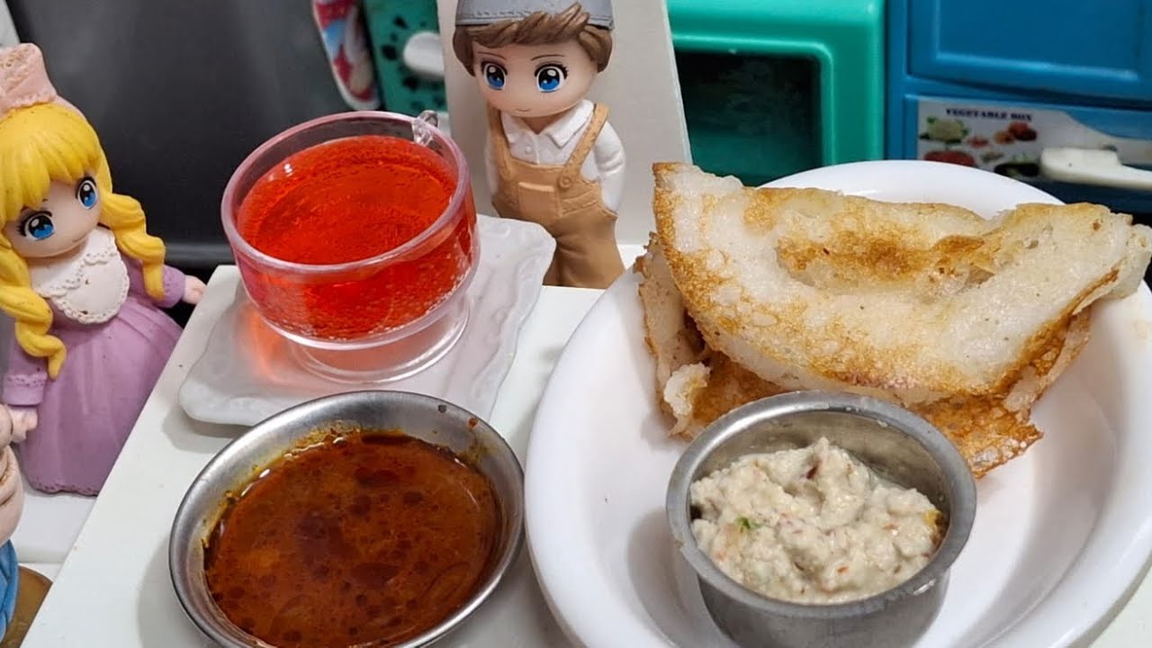 Tiny Dosa chutney with fish curry/rice pan cakes with groundnut garlic ...