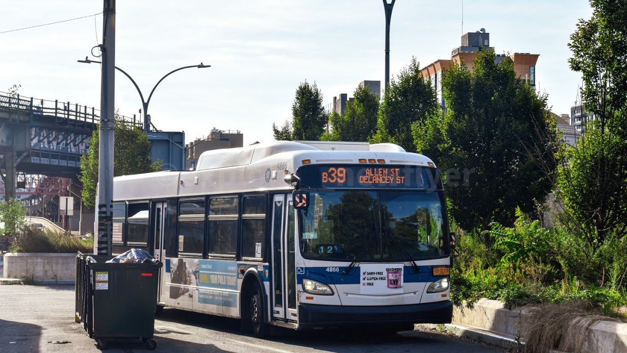 MTA NYCT Bus: 2011 New Flyer Xcelsior XD40 on the B39 - YouTube
