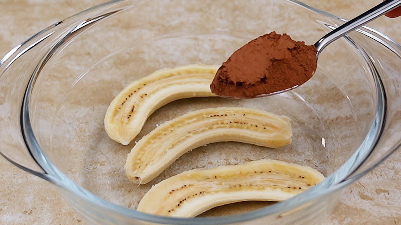 Banana with chocolate powder ! A quick and easy cake recipe, perfect ...