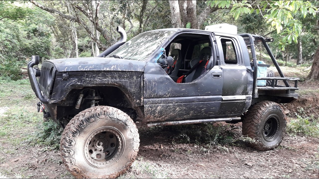 Dodge Ram offroad - YouTube