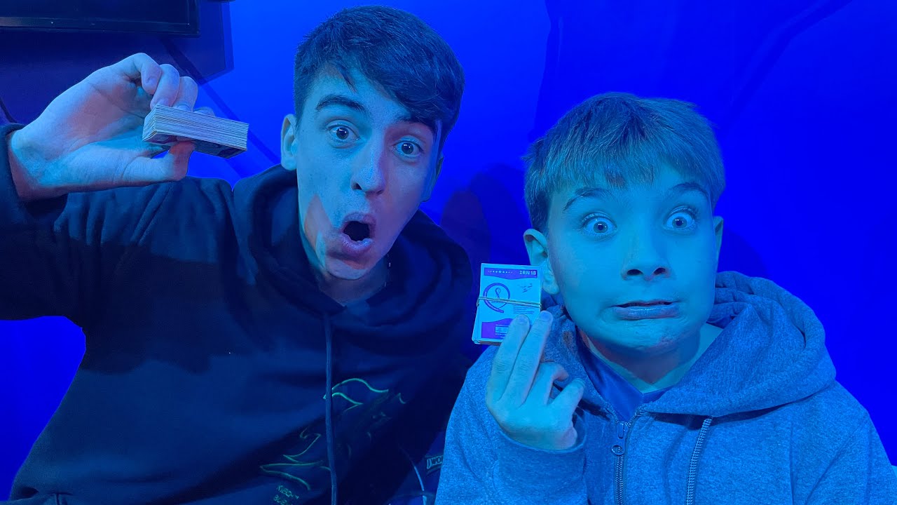 ABRIENDO PAQUETES del MUNDIAL con TOZEO 😱 - YouTube