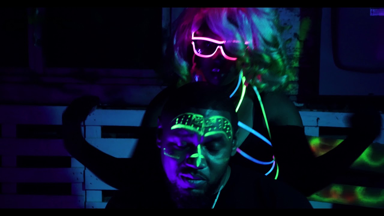 Billie Slum - Heatwave - YouTube