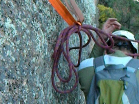 OA Rockclimbing Techniques- Three Loop Knot, gearless repel - YouTube