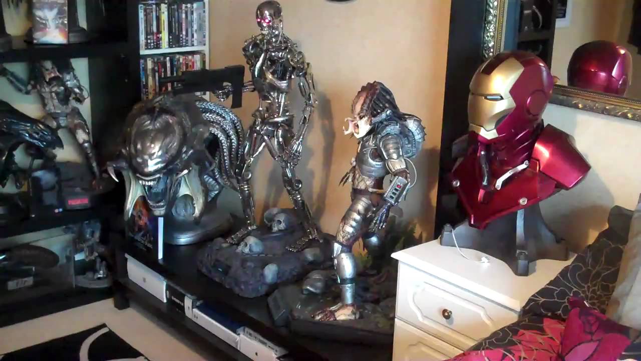 Sideshow, Predator, Terminator & Aliens Movie Room 2011 Update - YouTube