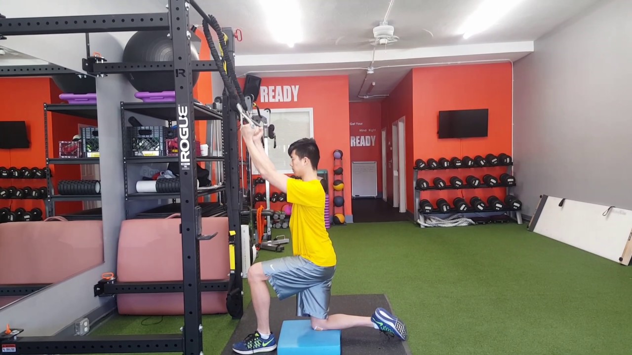 1/2 kneeling high row - YouTube