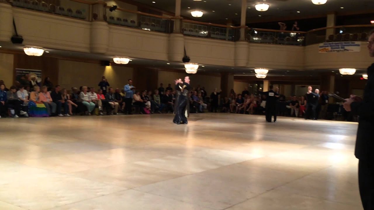 Team Photon dance the tango at GG9 - YouTube