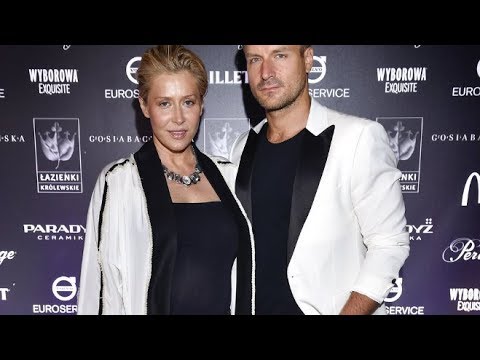 ✅  Kasia Warnke w zaawansowanej ciąży na pokazie Gosi Baczyńskiej [ZDJĘCIA]