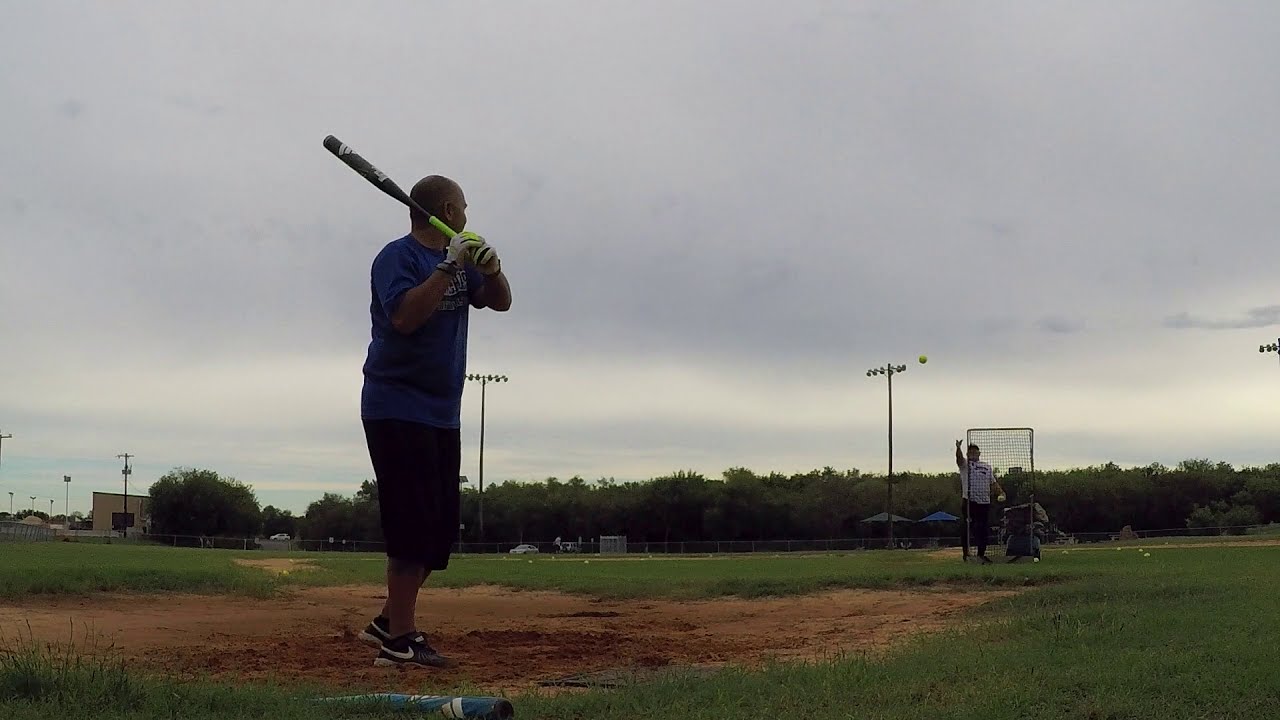 Senior Softball Ignacio Mata - YouTube