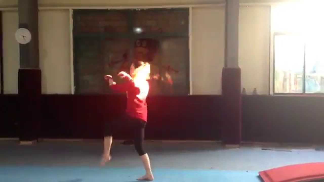 Full Turn on One Foot - YouTube