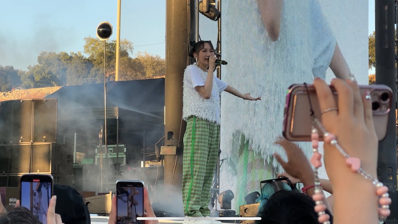 YOASOBI (夜遊び)- First USA performance -Part 2/4- Head in the Clouds LA ...