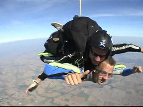 Sky Diving, Parachute Jump, Tandem - 4000m - Free Fall. (Aversi DK ...