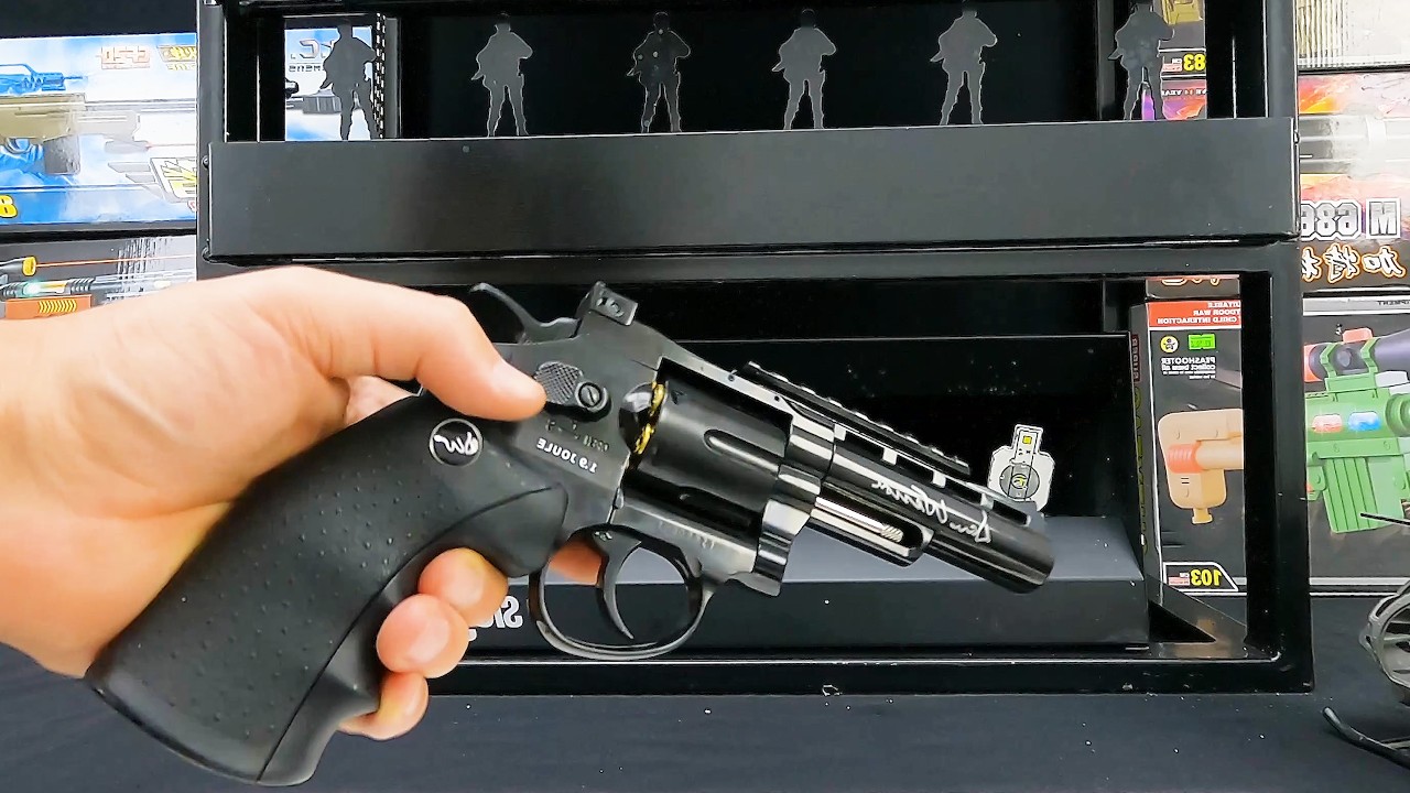 Realistic Guns - Dan Wesson Revolver: A Compact and Realistic Airsoft ...
