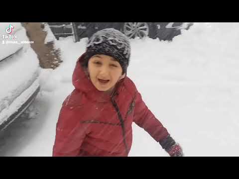 Hüseyn balamın istanbulda qar keyfi