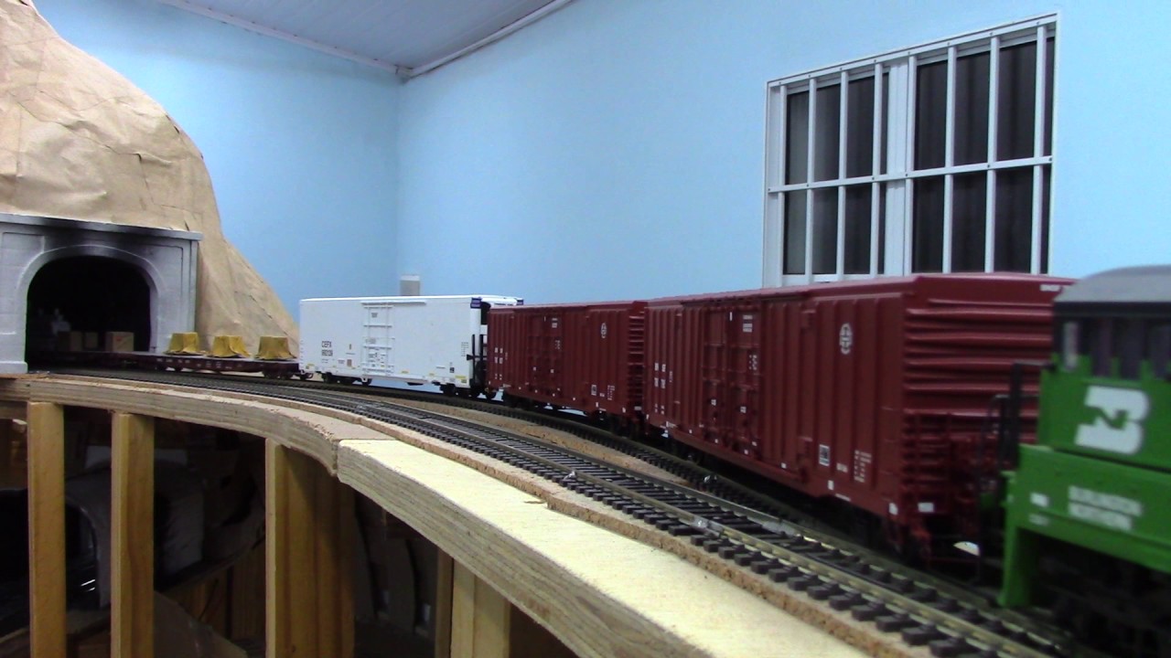 HO BN LAYOUT - YouTube