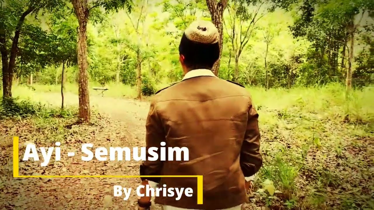 Lagu Populer musica : Ayi - Semusim By Chrisye - YouTube
