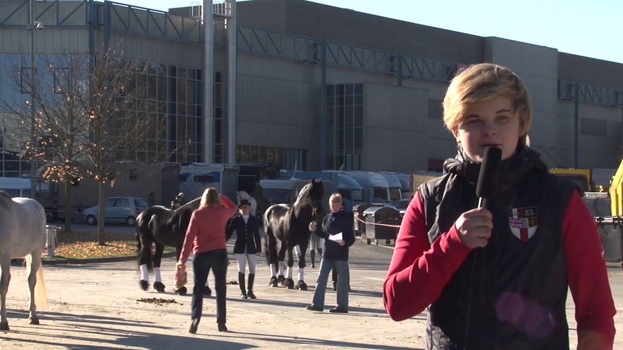 Portrait Lisa ZOLLER Hindelang Cup U21 Faszination Pferd 2012 - YouTube