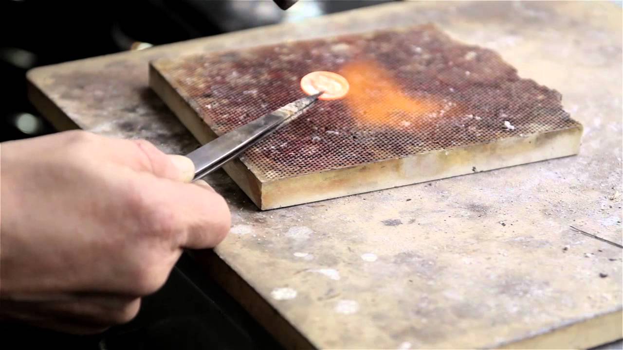 Melting Coins for Jewelry : Jewelry Tips & Designs - YouTube