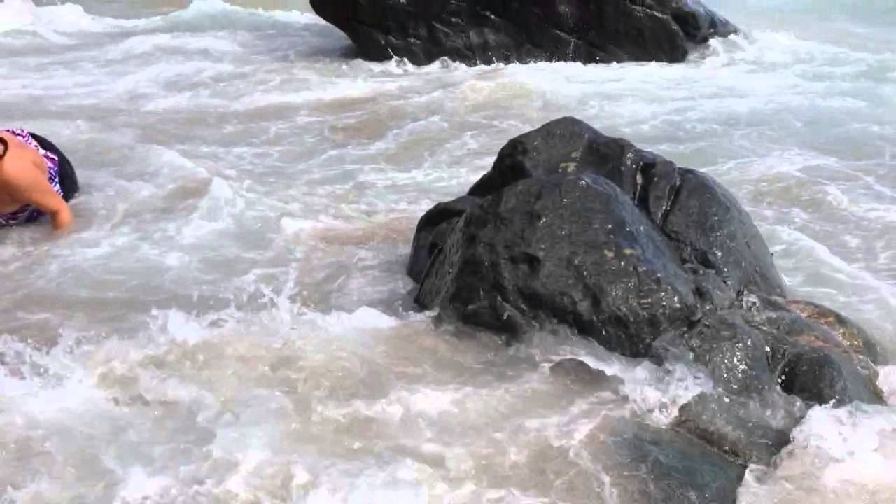 Ariel Epic Fail (The Little Mermaid) - YouTube