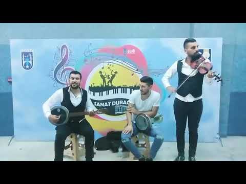 Grup şenlendirici uykular haram oldu gençliğim bak talanda oldu çok sevdim yalan oldu salım geceler