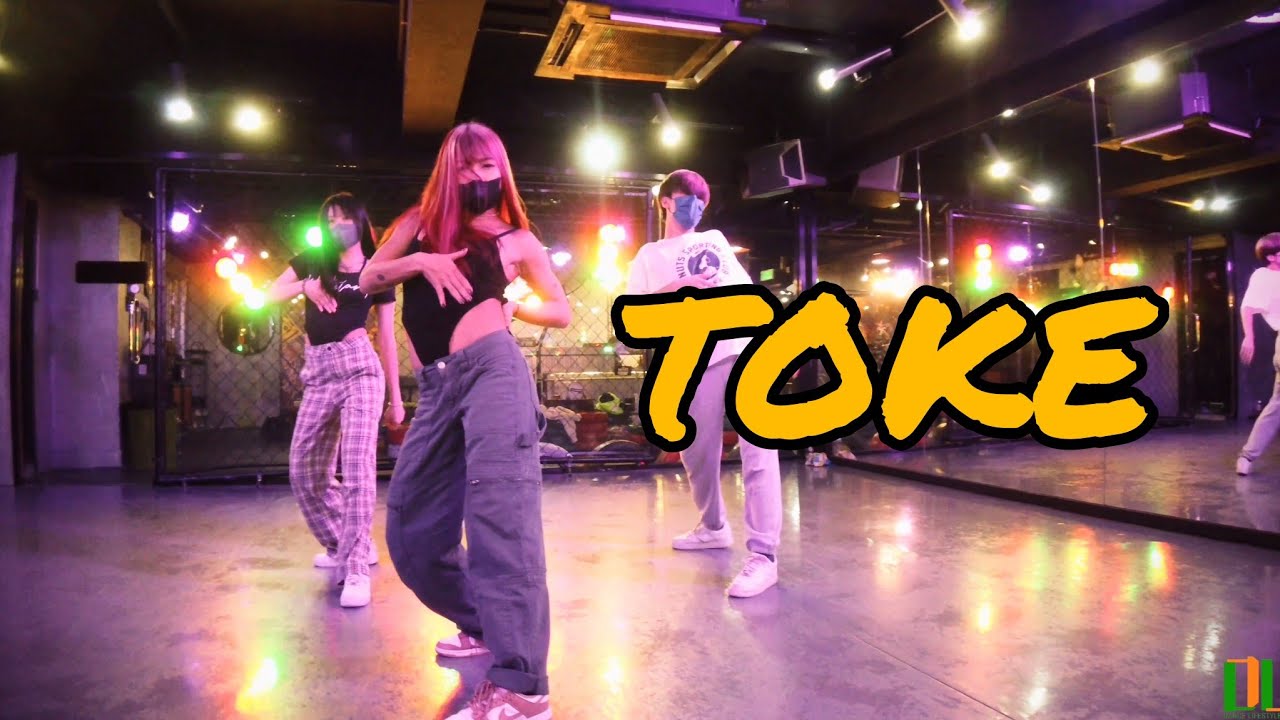 TOKE by Chanel / Karen Choreography - YouTube