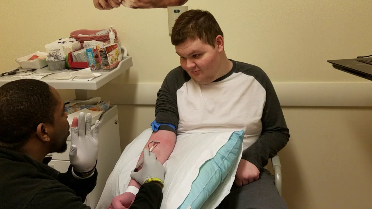 Max getting blood draw at Dana Farber - YouTube