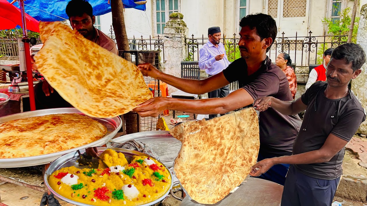 Biggest Halwa Paratha in Mumbai ( Mahie ) | World Biggest Parta ...