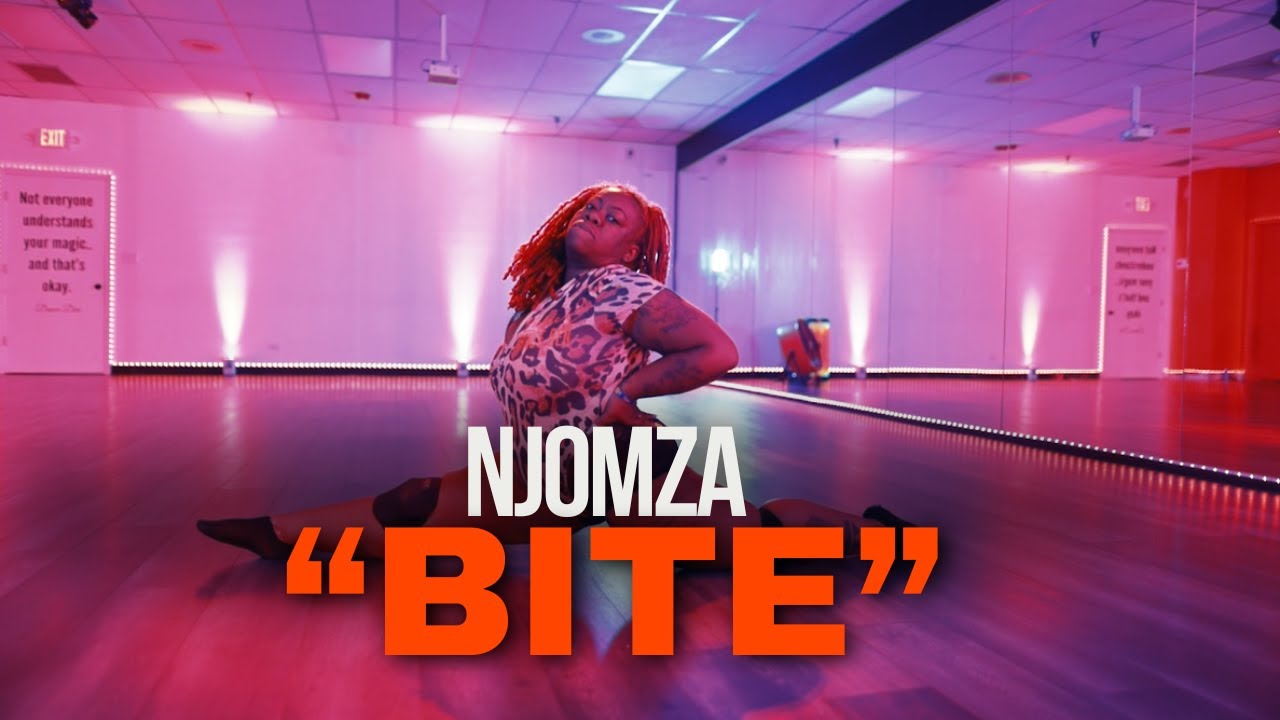 Njomza "Bite" (Kookies Dance Den) - YouTube