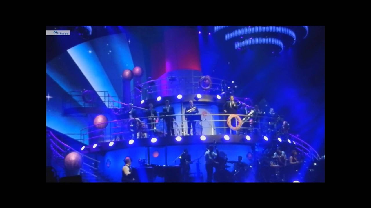 Robbie Williams-New York,New York - YouTube