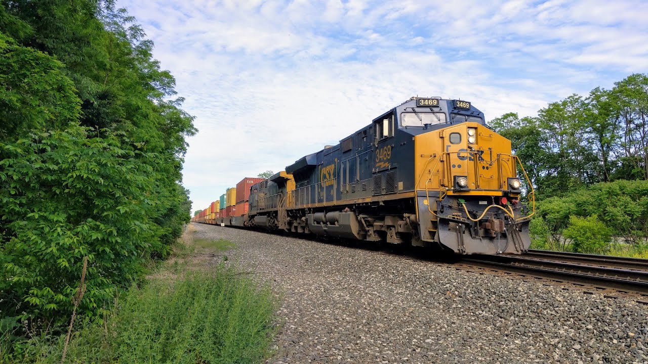 WOW!!!!!! Monster Long CSX Intermodal Q009 with a mix of 221 wells ...