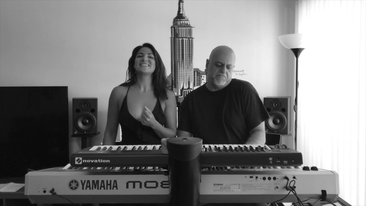 DESPACITO - Sole Basaldua / Vittorio Iuè - YouTube