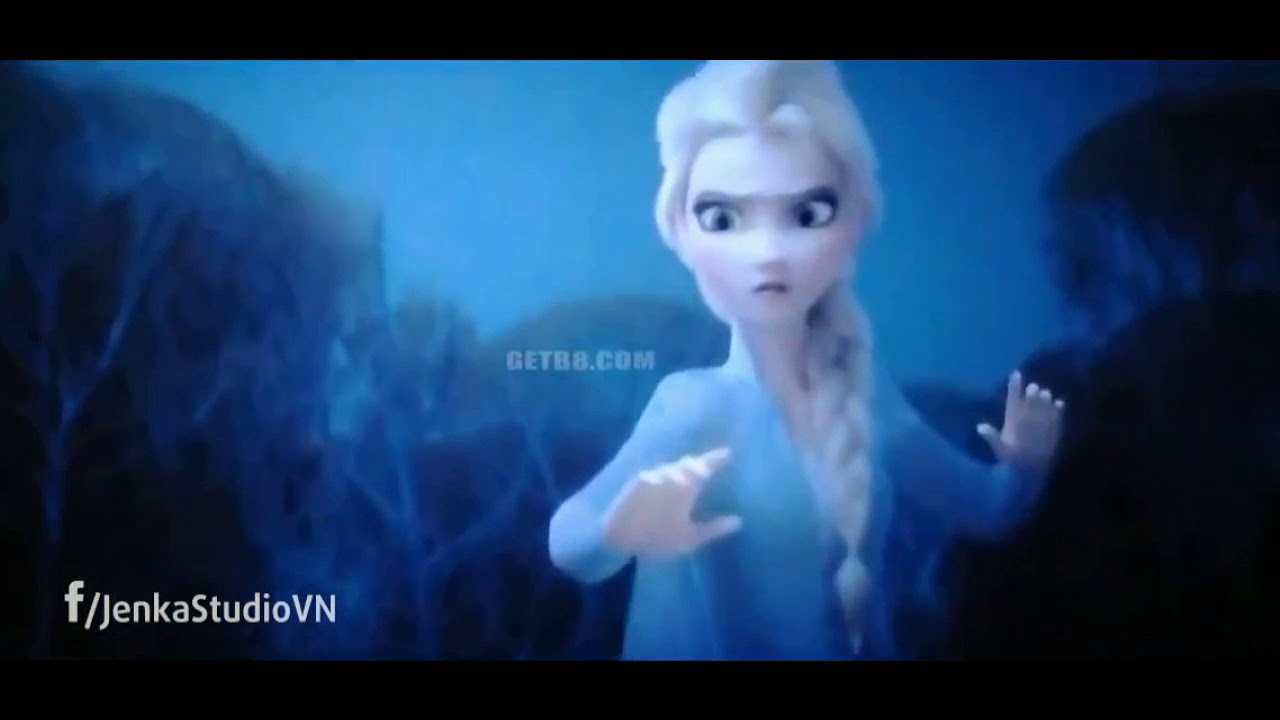 Elsa talks to Fire Spirit Frozen 2 clip - YouTube