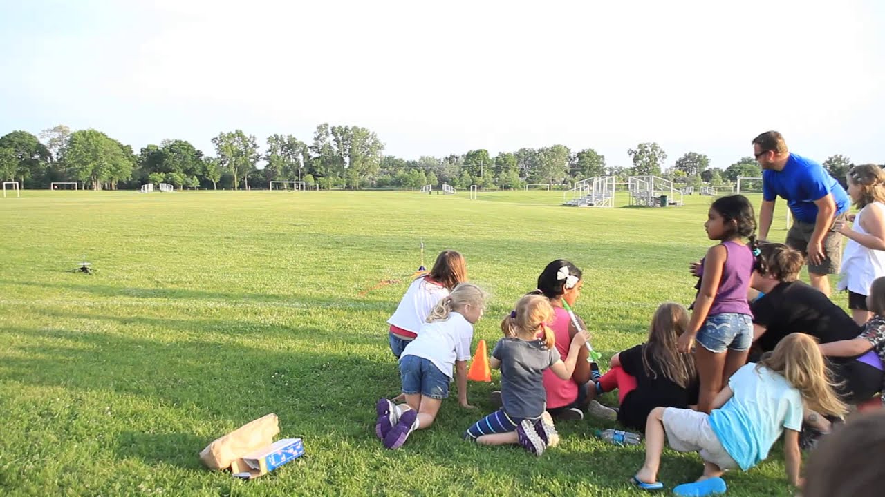 GS Troop Rocket Launch Troy, MI 2014 - YouTube