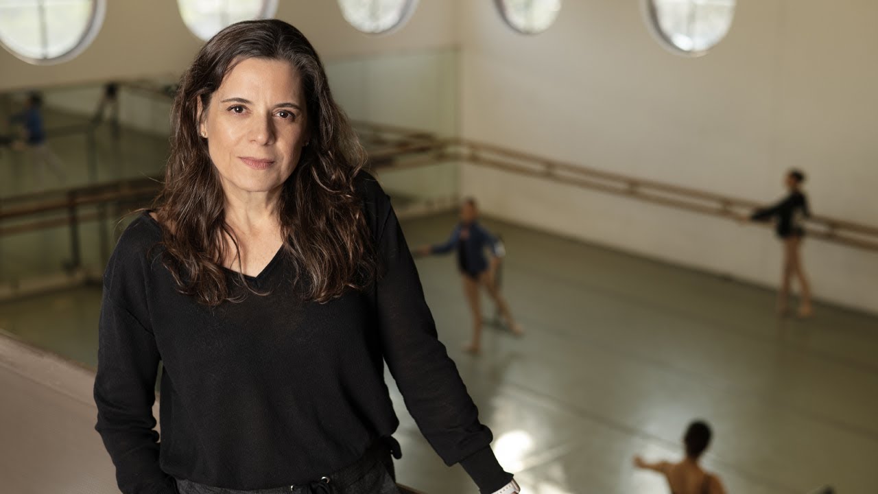 Bárbara Navarro en La Danza de la Vida con Malinale Solis - YouTube